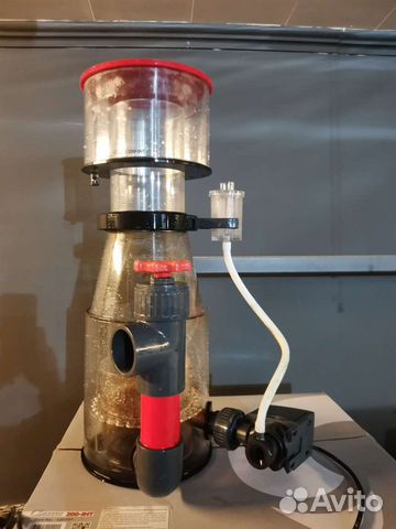 Пенник reef octopus 200 int. Скиммер